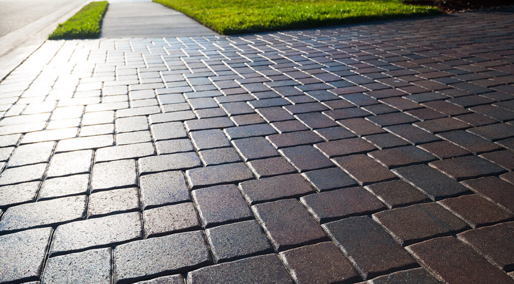 How to Seal a Concrete Driveway: A Step By Step Guide | Australian ...